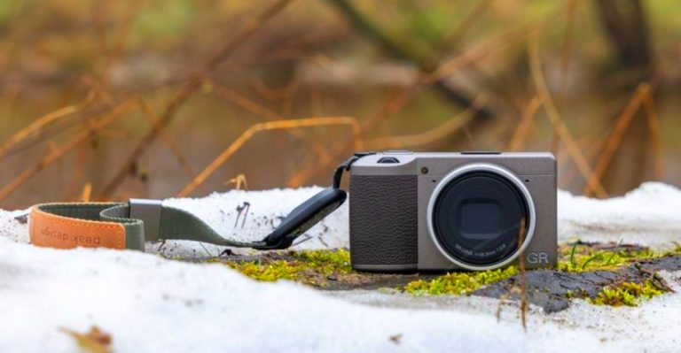 10 compact travel cameras that shine in snowy weather – perfect for ...